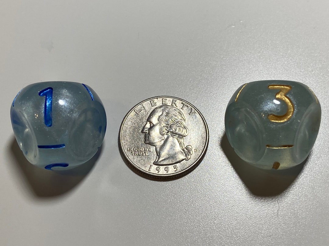 Magic Missile D4 Single Die, Spherical, Silver, Numbers in Various ...