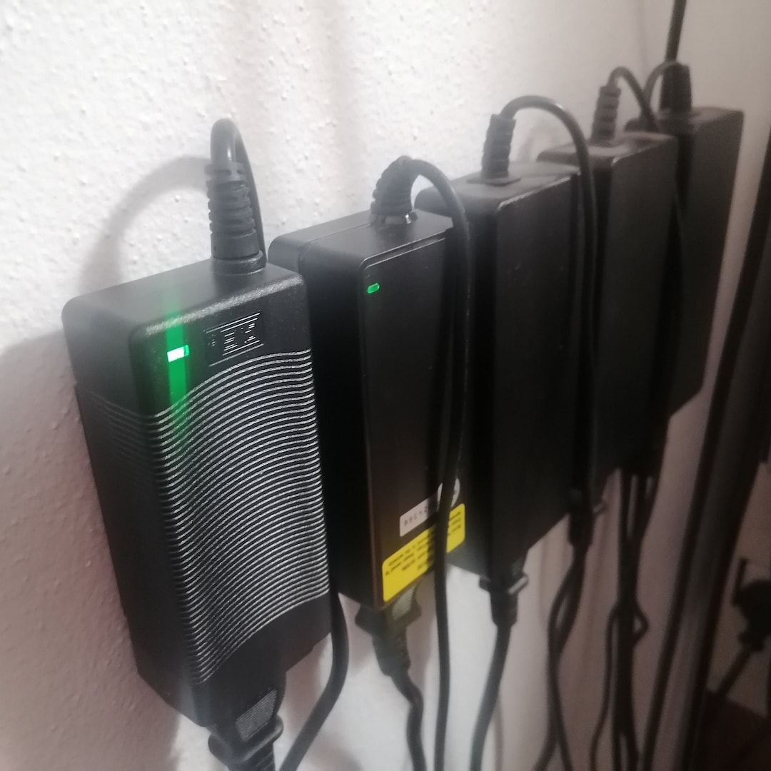 Hang It the Power Supply Brick Block Wall Mount 5x PACK - Etsy