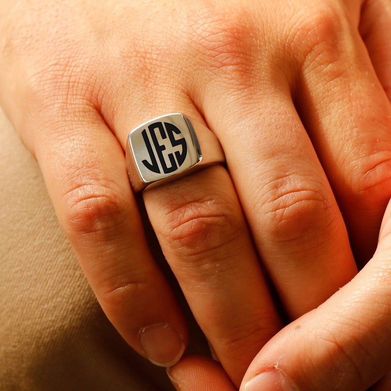 Monogram Signet Ring - Etsy