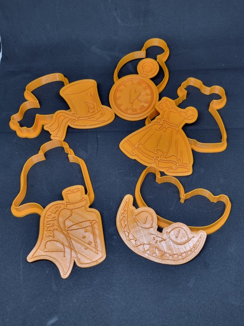 Alice in Wonderland Cookie Cutter - Etsy