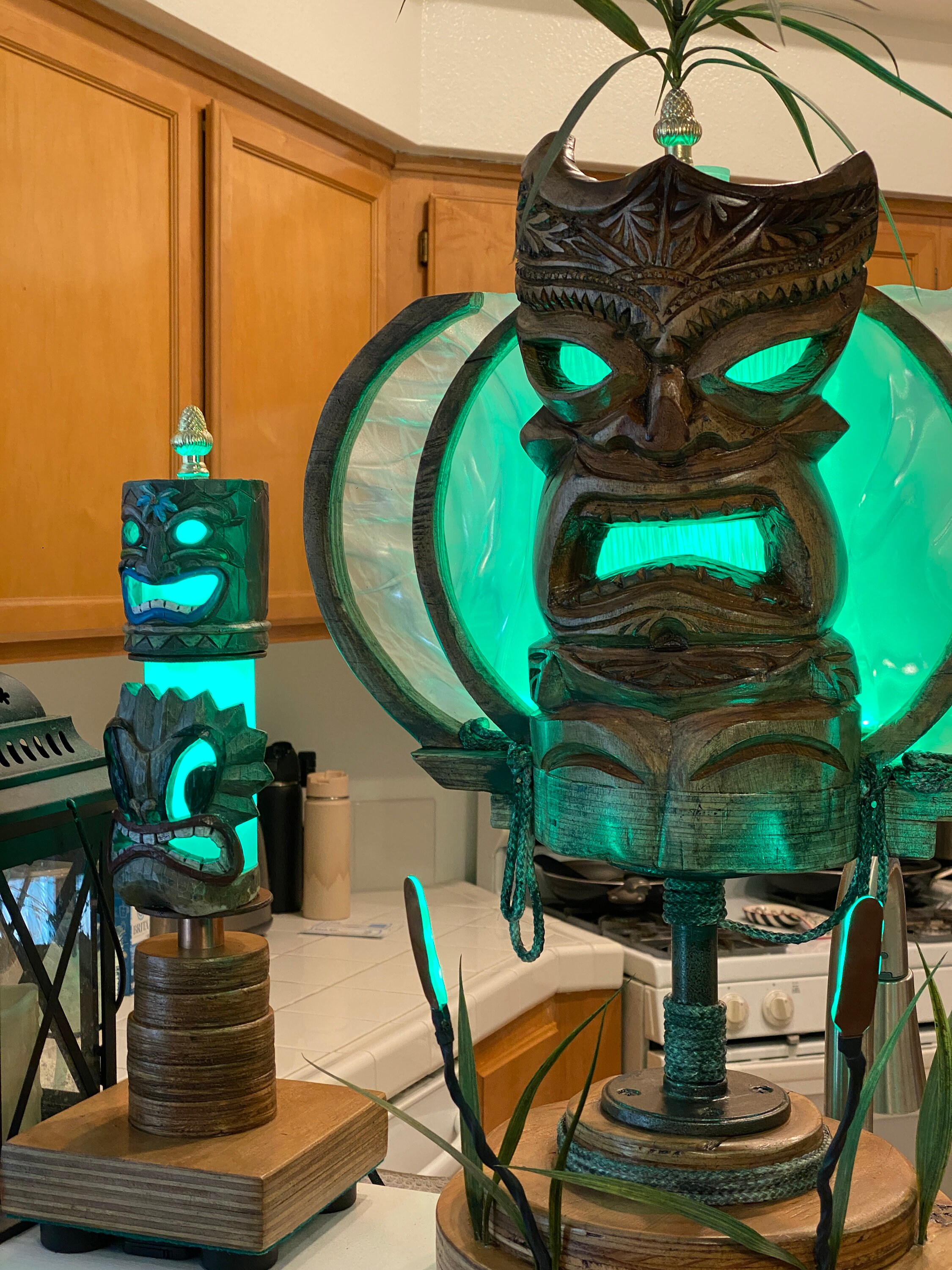 Battlestation Lighting TIKI Series 'BIG TIKI' Custom L.E.D Desk Lamp - Etsy