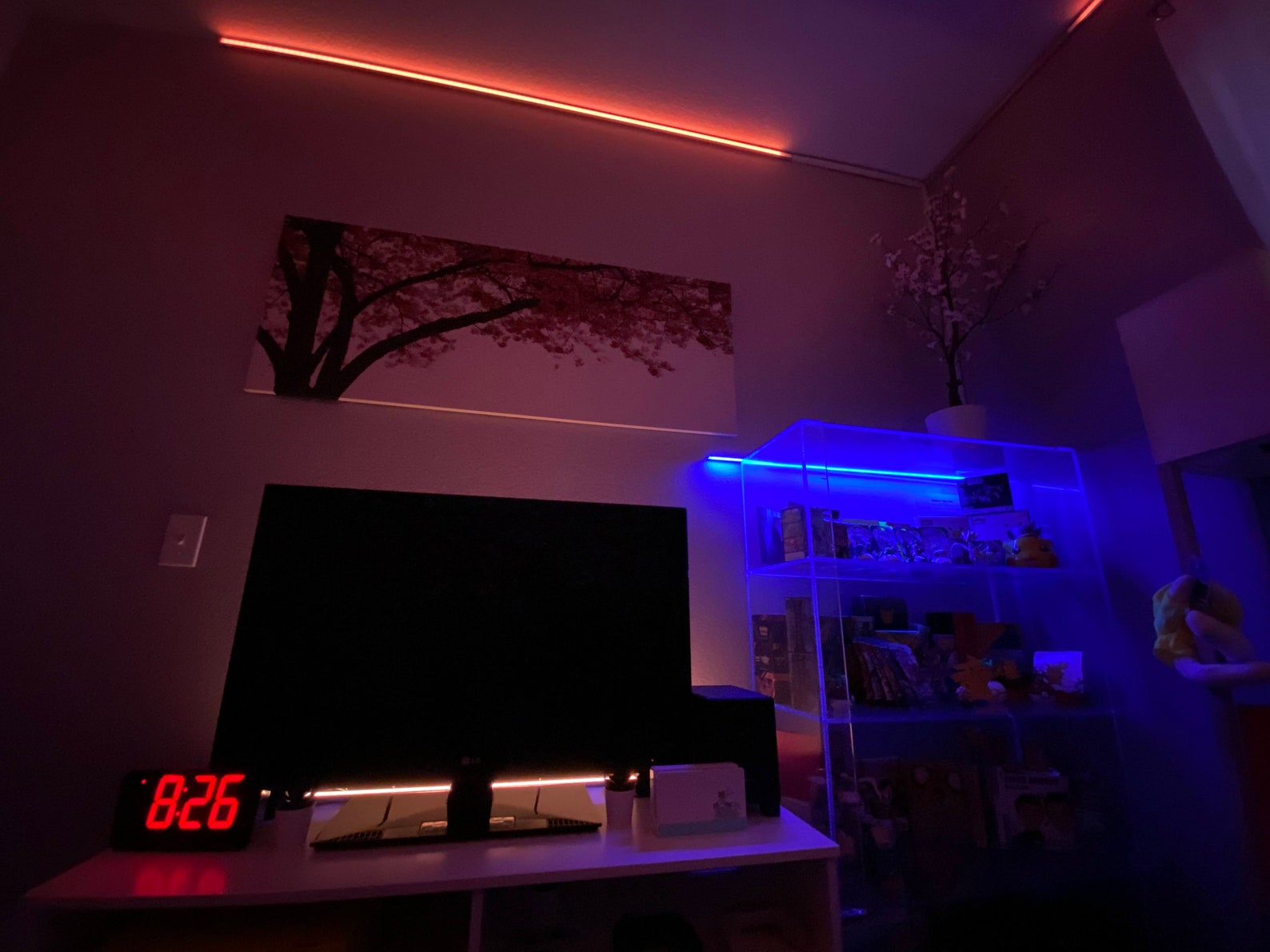 Battlestation Lighting 12 Color LED 'STAFF' 2 Meter 79 Desktop or Wall ...