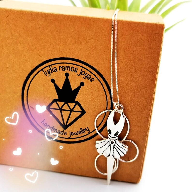Hollow Knight, Hollow Knight Necklace, Skull Jewelry, Skeleton Jelwery ...