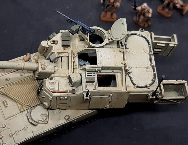 Scale 1:72 Painted US Army M109A6 Paladin Infantry, Miniatures by ...