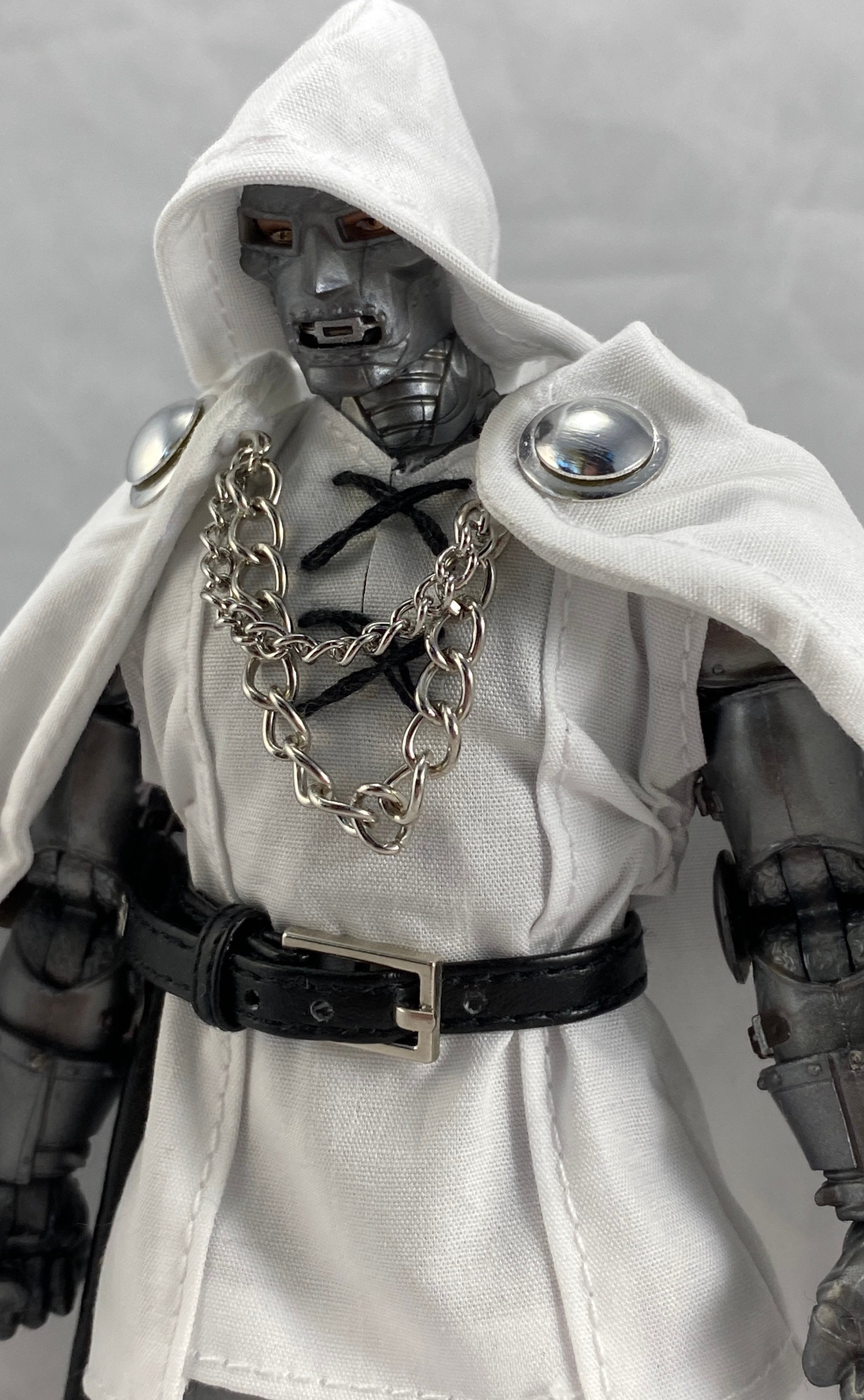 1/12 Scale Outfit for Marvel Legends Dr. Doom - Poseable Wired Cape ...