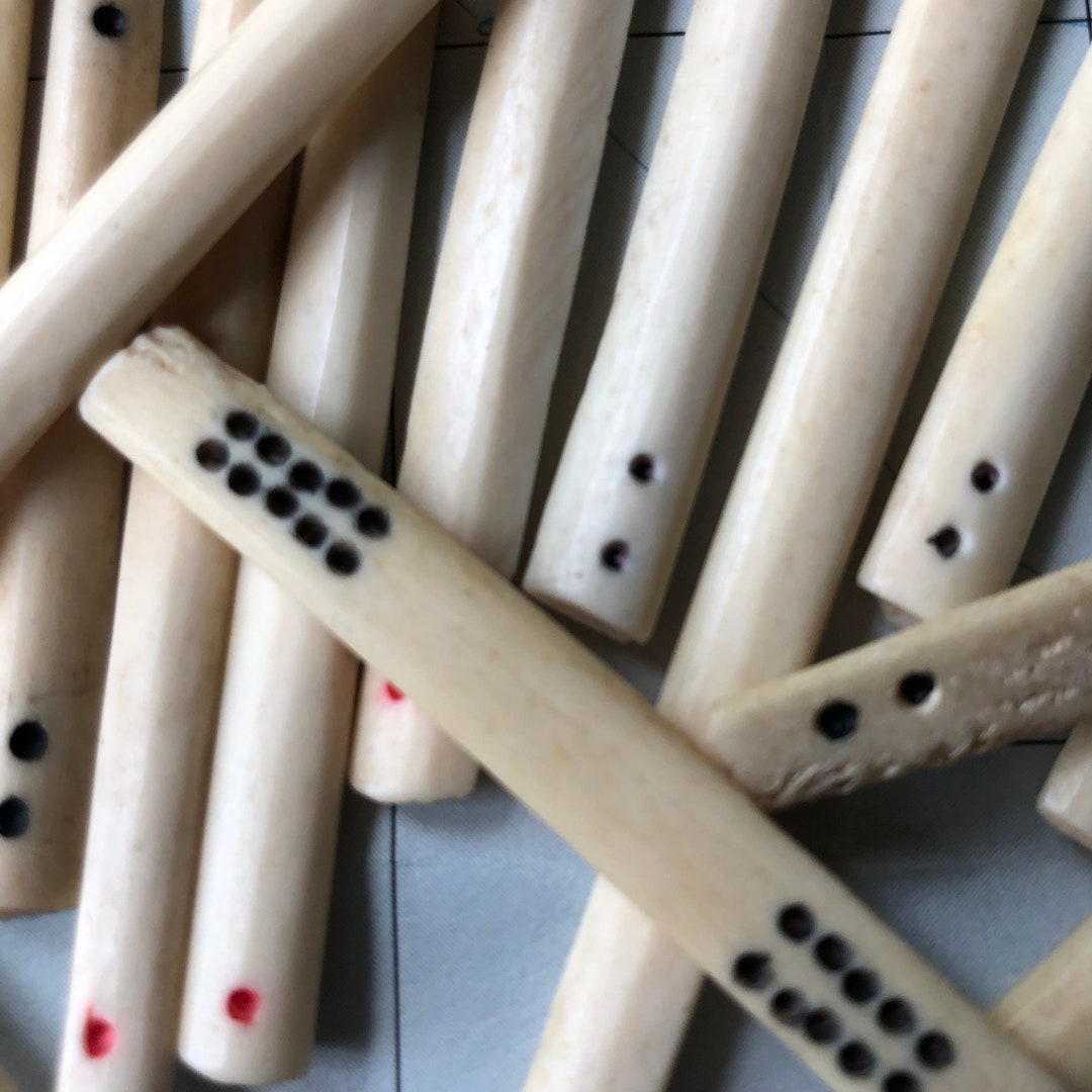 BONE MAHJONG COUNTERS. Red and Black Markings. Lot of 16 - Etsy