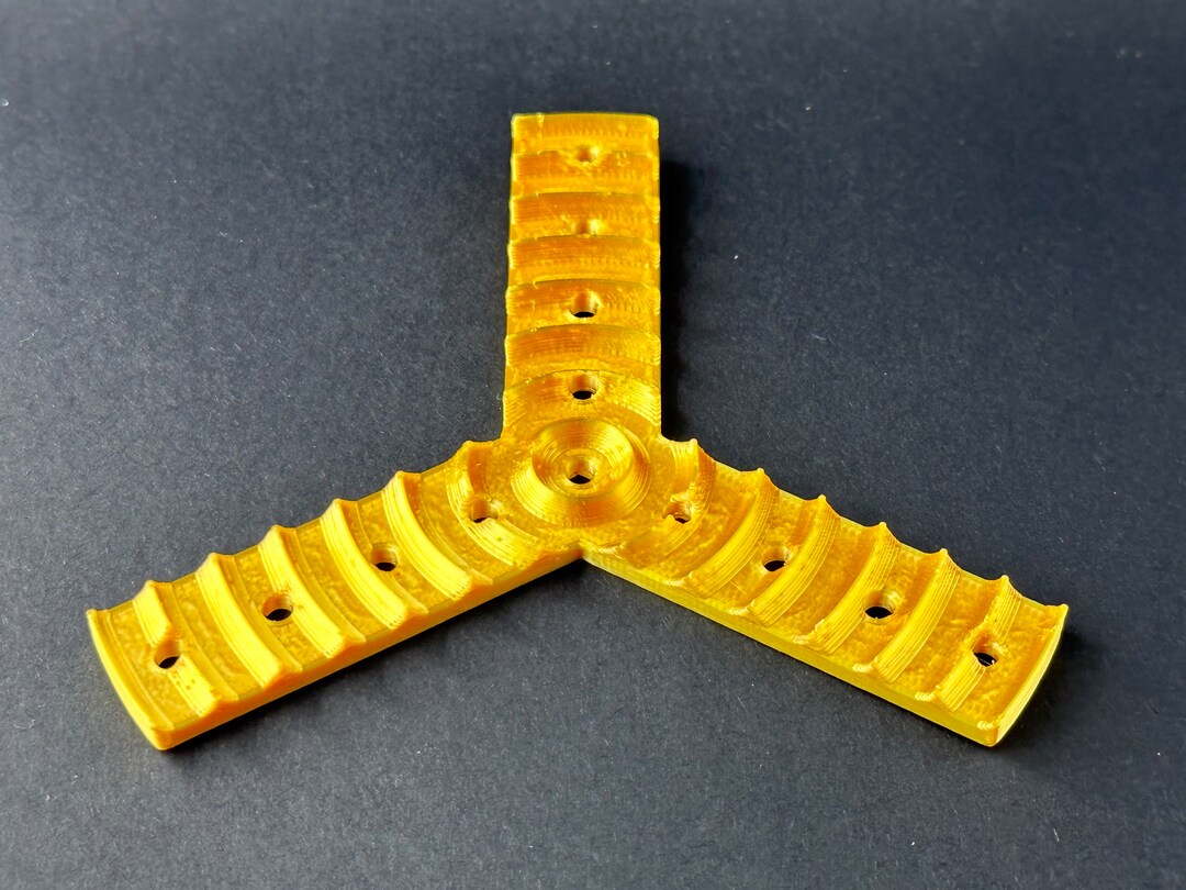 3 Wick Candle Wick Holders - 3D Printed Adjustable and Reuseable ...