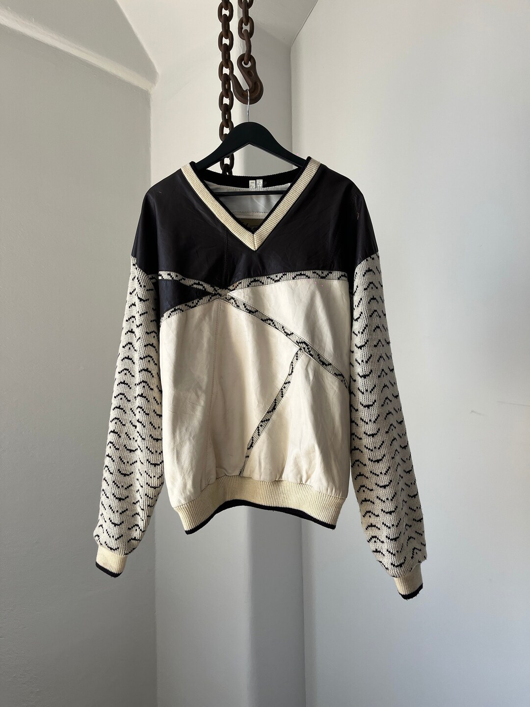 Vintage Vilanto Wool V-neck Sweater With Leather Details (XXL) - Etsy