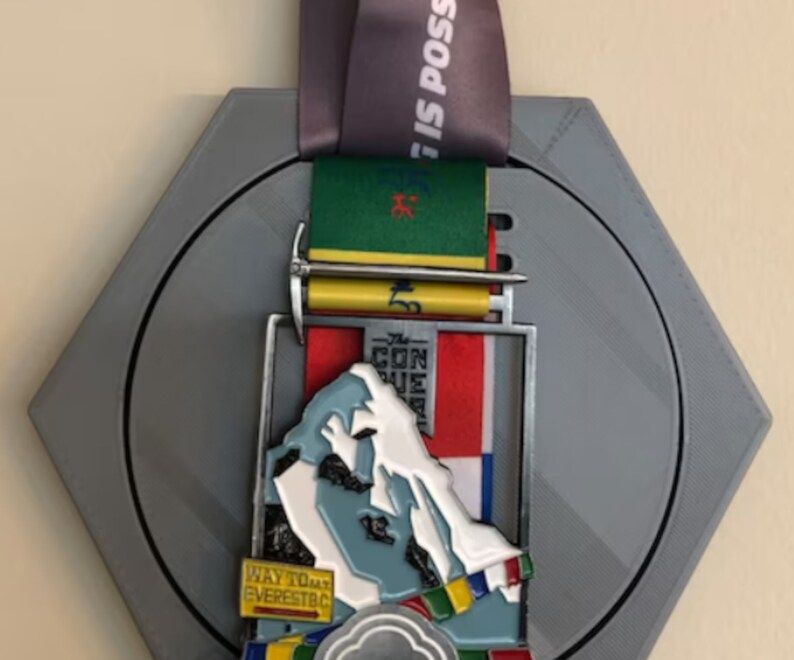 The Conqueror Virtual Challenge Finisher Medal Display Holder - Etsy Canada