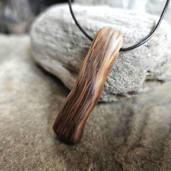 Wood Pendant Necklace - Etsy
