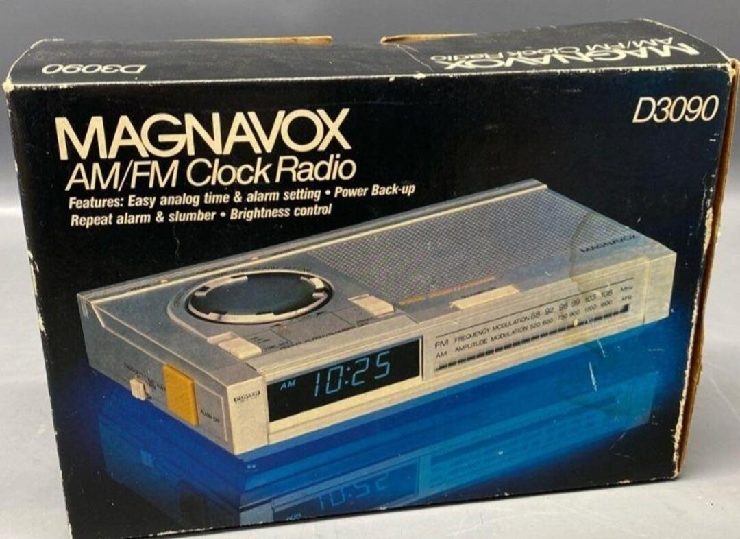 Magnavox D3090 AM/FM Digital Clock Radio in Original Packaging - Etsy