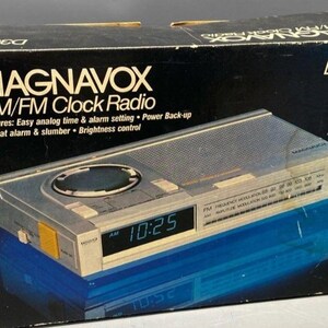 Magnavox D3090 AM/FM Digital Clock Radio in Original Packaging - Etsy