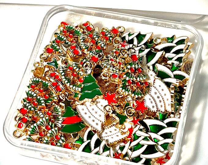 60 Pcs Mixed Christmas Tree Charms/pendants - Etsy