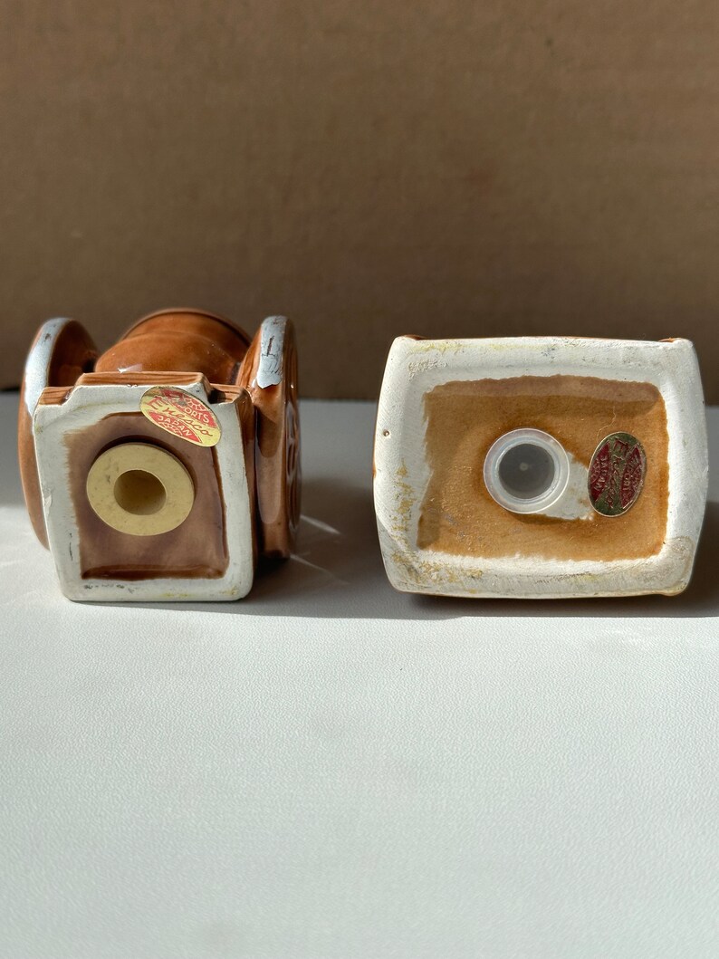 Enesco Ceramic Spinning Wheel and Coffee Grinder Salt and Pepper ...