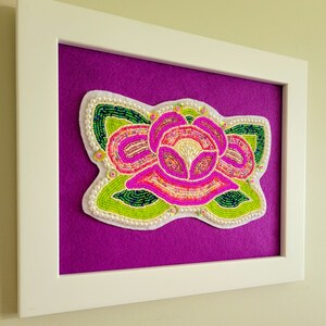 METIS Floral Beadwork Set in Decorative Acrylic Frame, Handcrafted ...