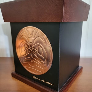 FIRST NATION Haida, Vintage Wooden Keepsake Box by Clarence D Wells ...
