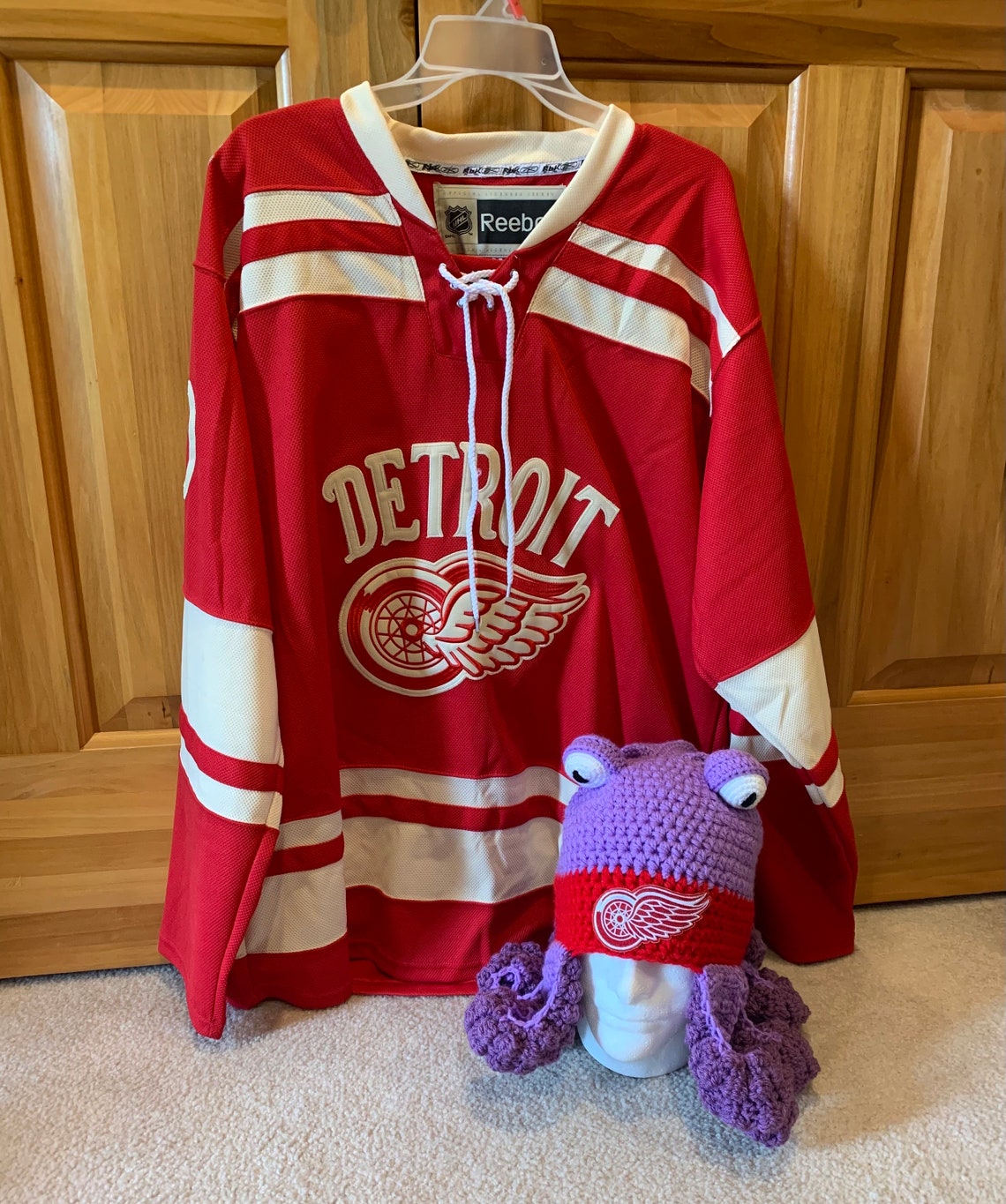 Red Wings Octopus Hat - Etsy