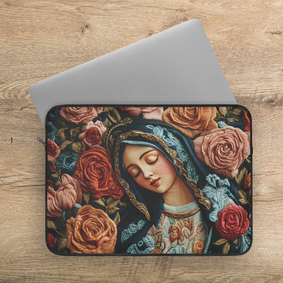 Catholic Laptop Cover, Virgin Mary Print Padded Laptop Bag, Zipped ...