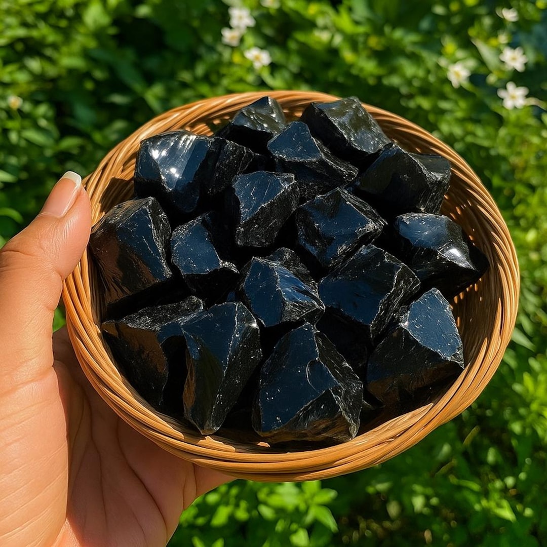 Natural Raw Black Obsidian Stone for Tumbling- Rough Crystal Rocks ...