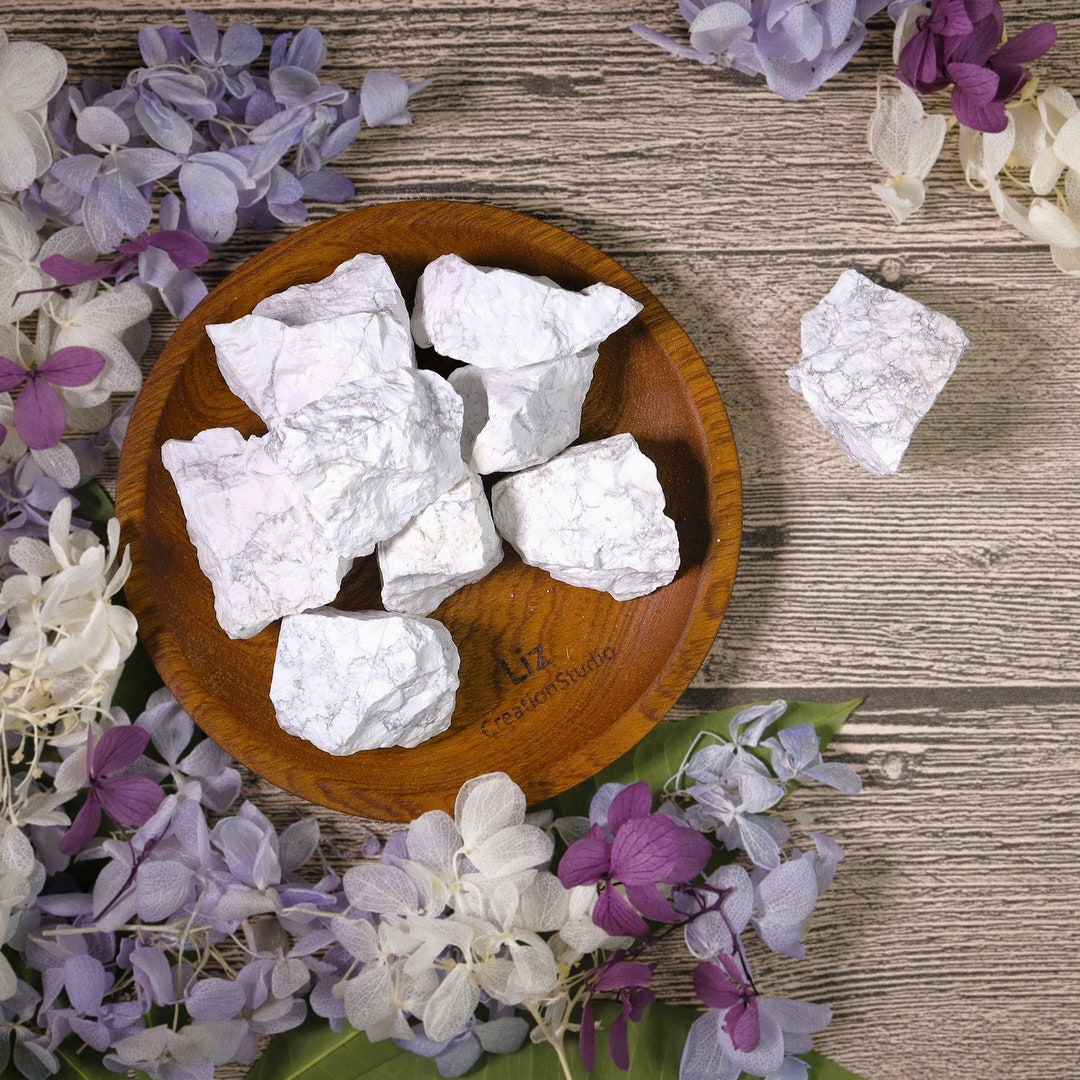 Raw White Buffalo Turquoise Stone-natural Rough Howlite Crystals, Eco ...