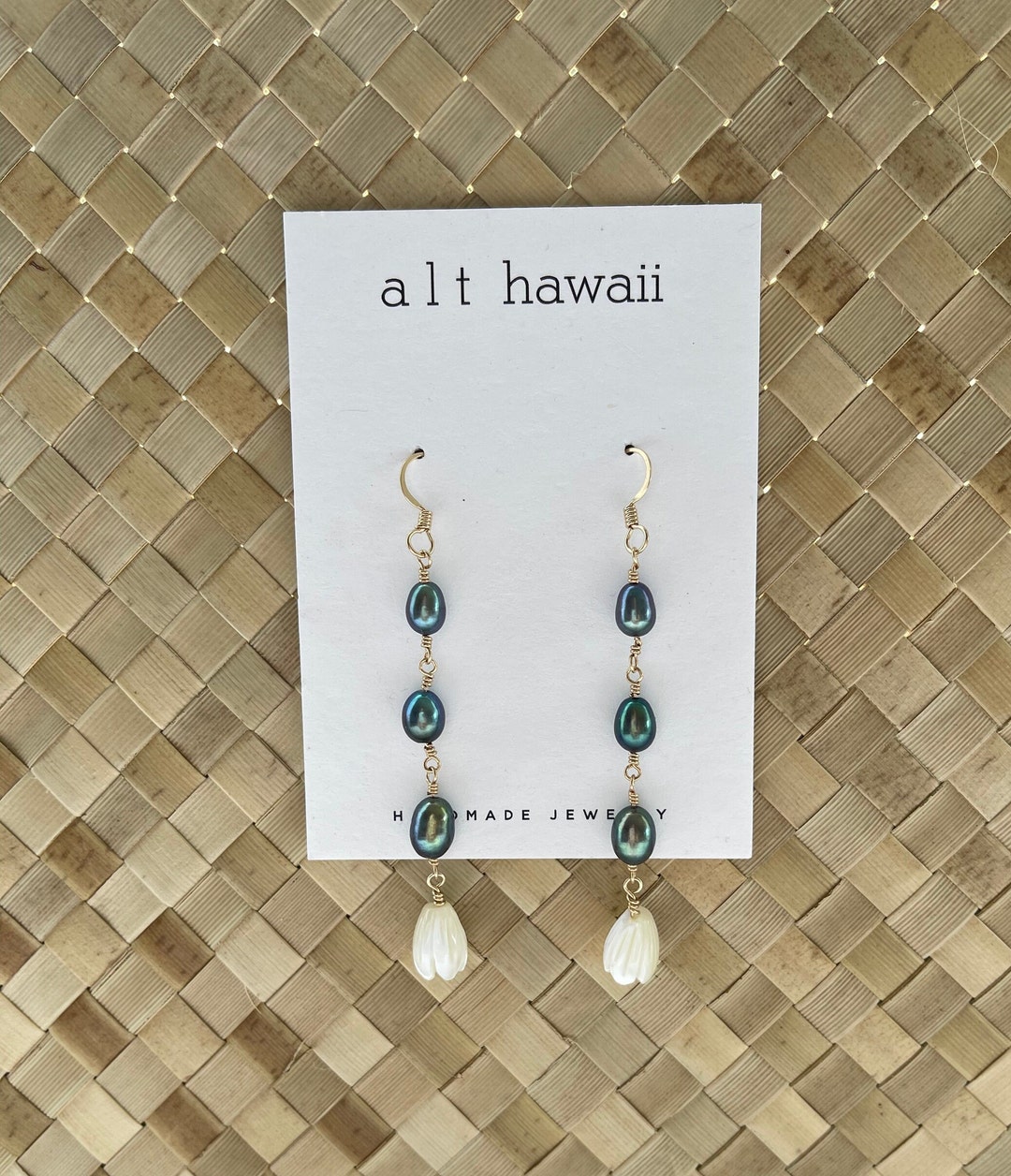 Triple Medium Size Peacock Rice Pearls With Large Mother of Pearl ...