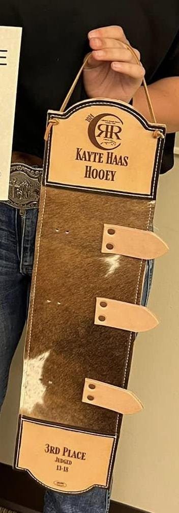 Custom Trophy Buckle Display Wall Hanger | Cowhide Buckle Display ...