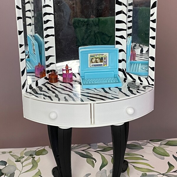 Bratz Room Decor - Etsy