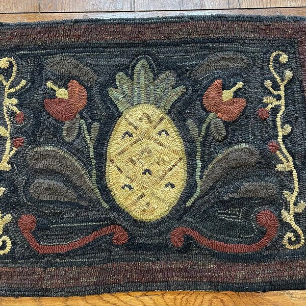 Primitive Pineapple - Etsy