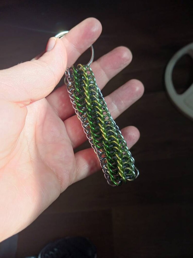 Fidget Twist Key Chain - Etsy