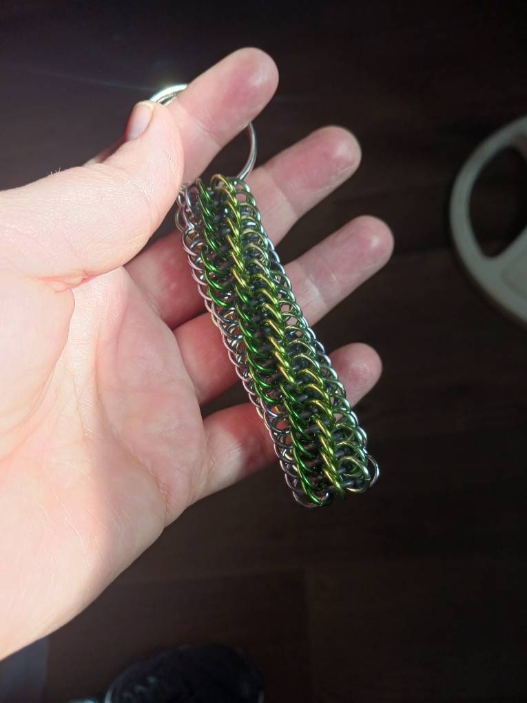 Fidget Twist Key Chain - Etsy