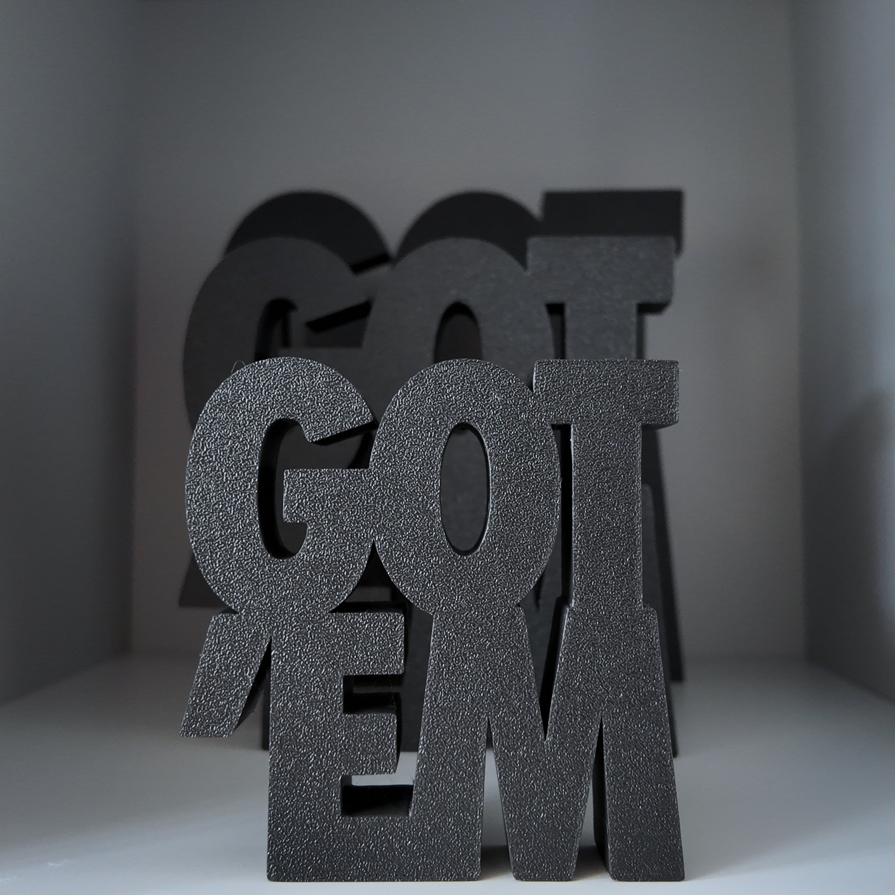32 Colors Got Em Kaws off White Sneakerhead Custom Home Decor Sign ...