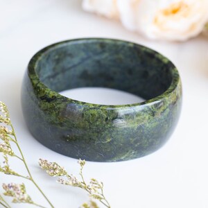 Serpentine Bangle Bracelet.inner Diameter 60mm. Natural Stone Bracelet ...