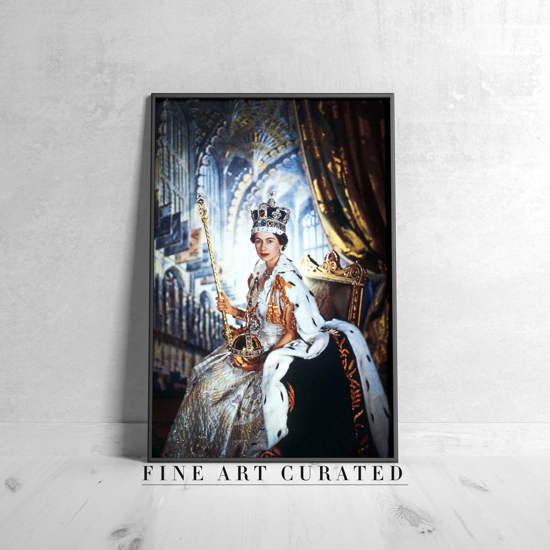 Queen Elizabeth II Print, Royal Portrait Photo,digital Printable Wall ...