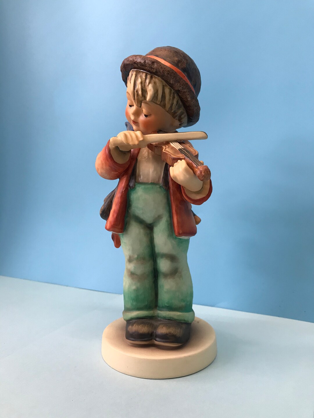 Vintage Hummel little Fiddler Figurine - Etsy