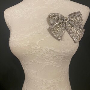 Beaded Bow Corsage, Silver Grey Pearl Brooch (4.5” X 4.5") - Etsy