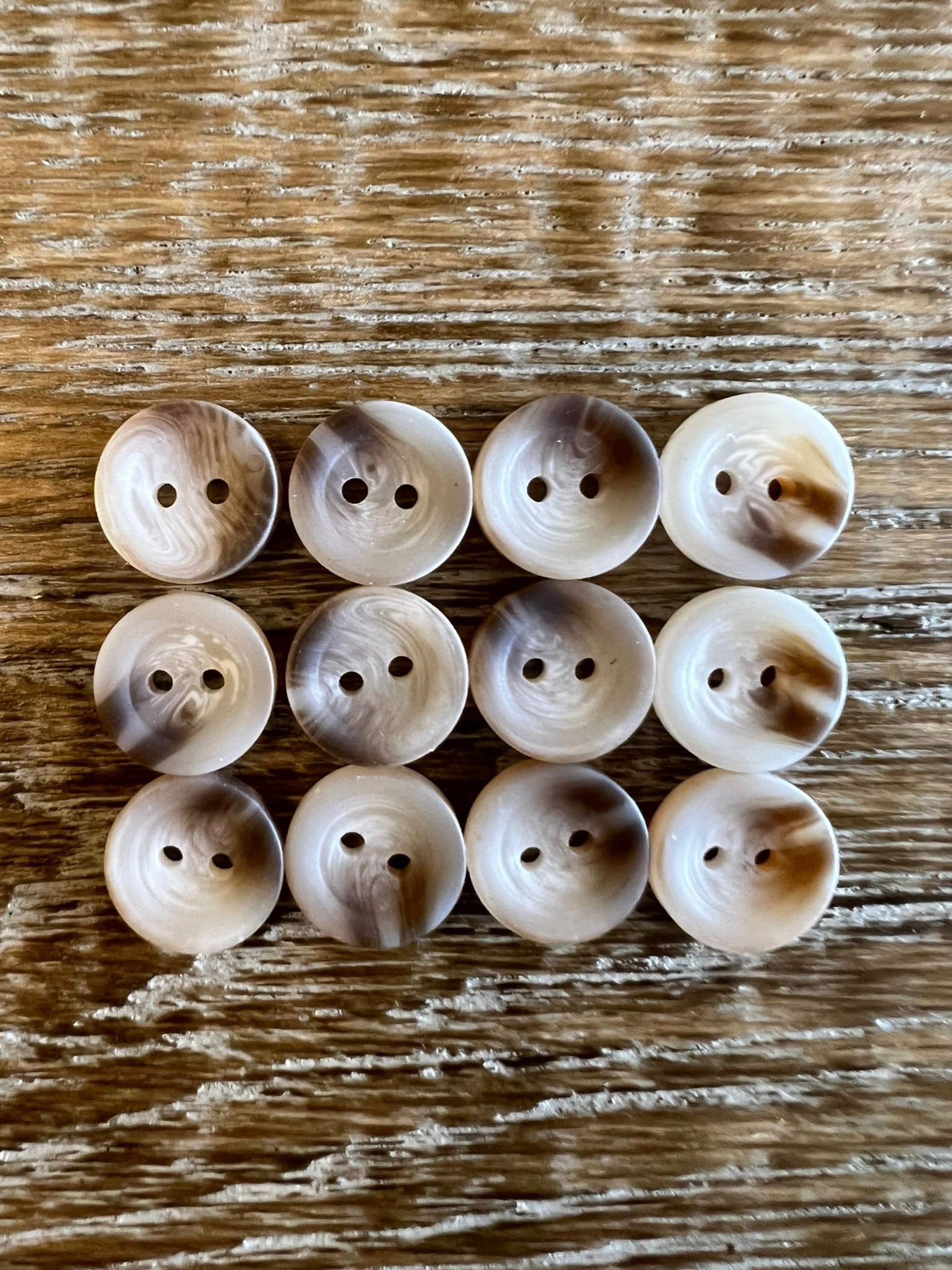 6pcs Faux Horn Buttons, Beige & Brown, 2-hole (25mm, 15mm, 12mm) - Etsy