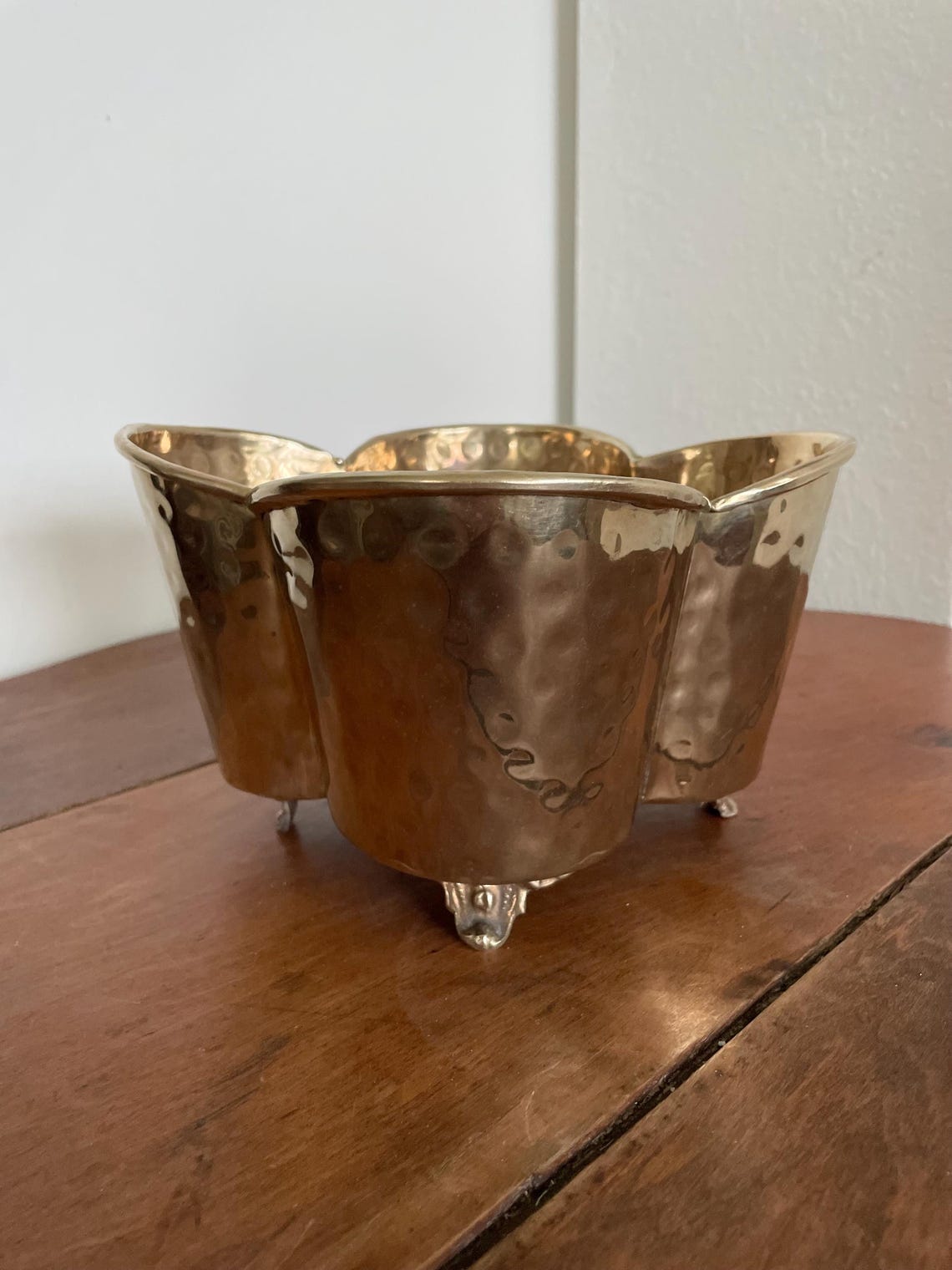 Hammered Scalloped Solid Brass Footed Cachepot Decorative Bowl Vintage ...