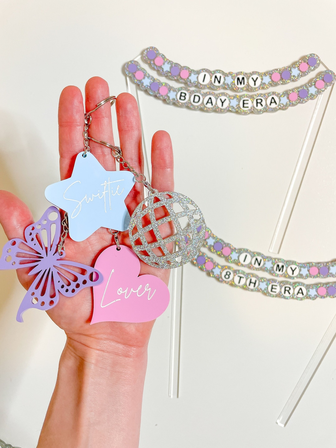 SWIFTIE KEY CHAINS Taylor Swift Birthday Party Favor Keychains Gift ...