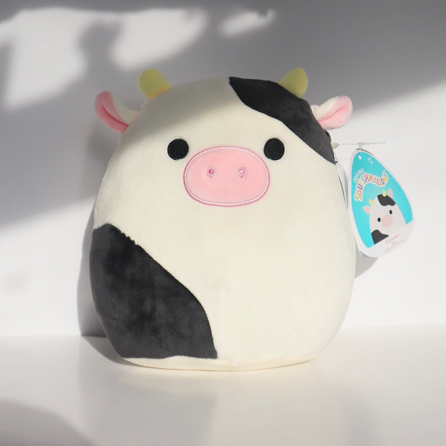 Squishmallow OG/HTF 4.5” Connor the Cow - munimoro.gob.pe