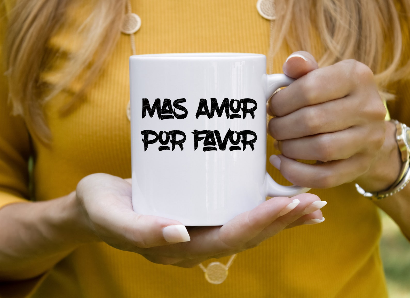 Mas Amor Por Favor Svg, More Love Please Svg, Minimalist SVG, EPS, PNG ...