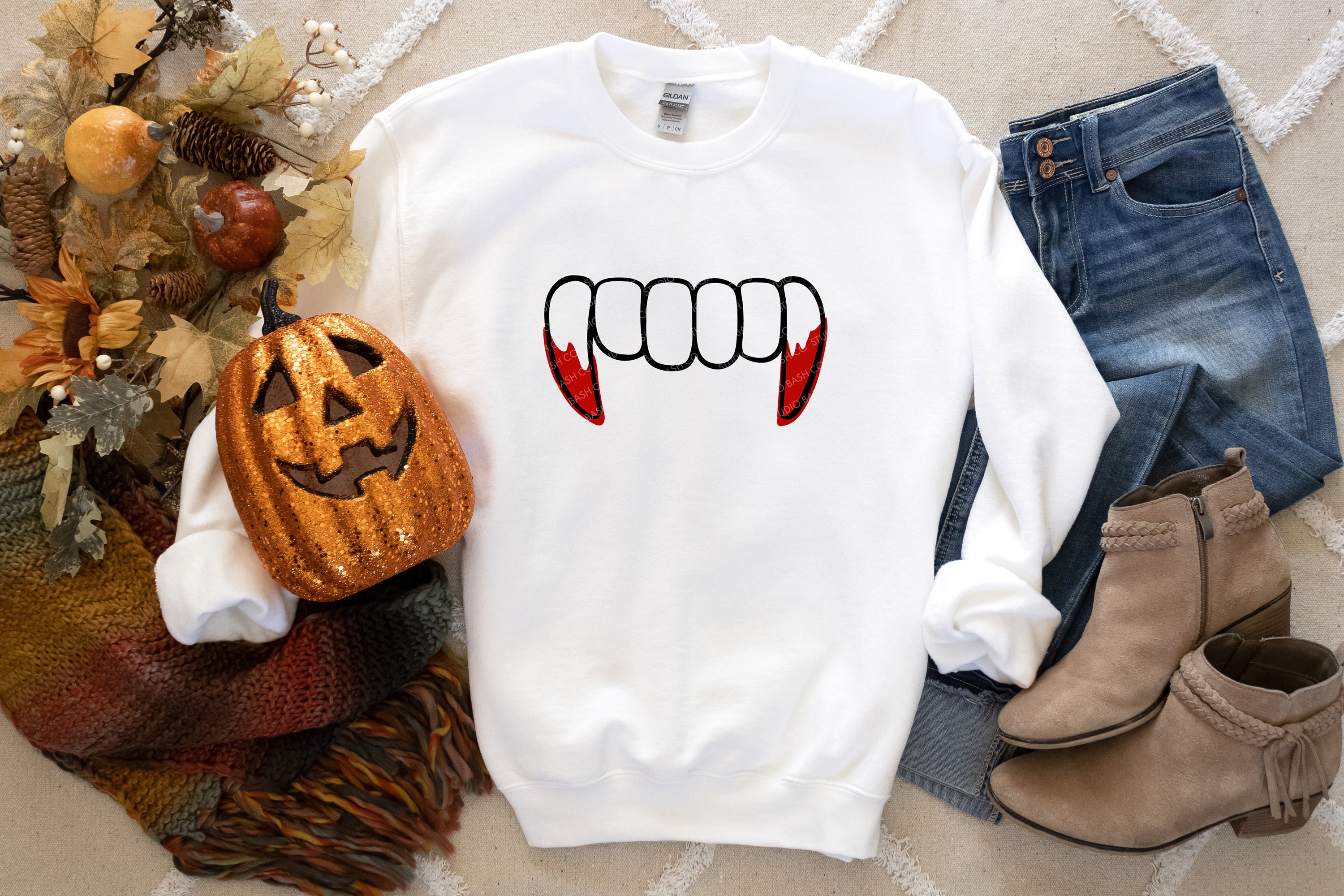 Vampire Fang Bundle Svg Halloween Svg Blood Svg 6 Hand - Etsy Vampire Fang Bundle Svg Halloween Svg Blood Svg 6 Hand - Etsy