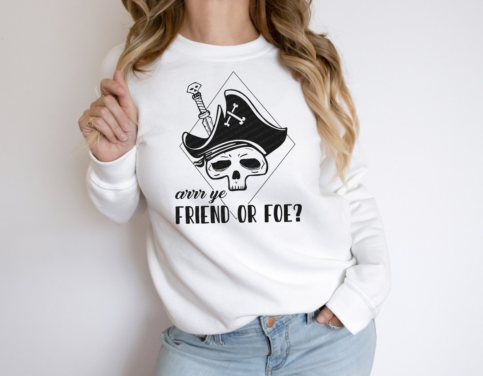 Arrr Ye Friend or Foe SVG Pirate Skull Svg Cute Skull - Etsy