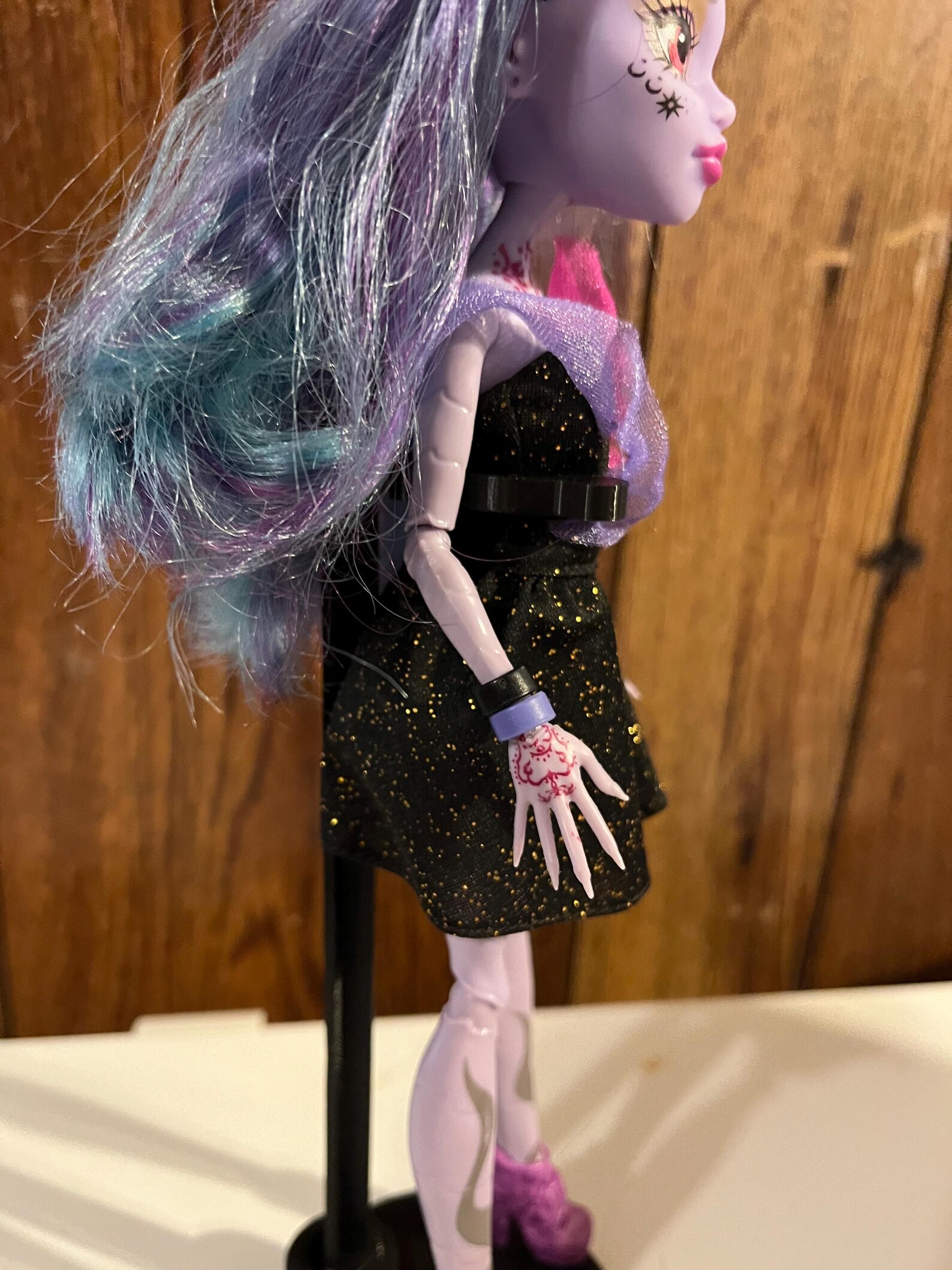 Doll Stand Compatible With Monster High and Ever After High Display ...