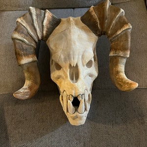 Deathclaw Skull - Fallout Prop, Gamer Decor, Unique Geek/nerd Gift Many ...