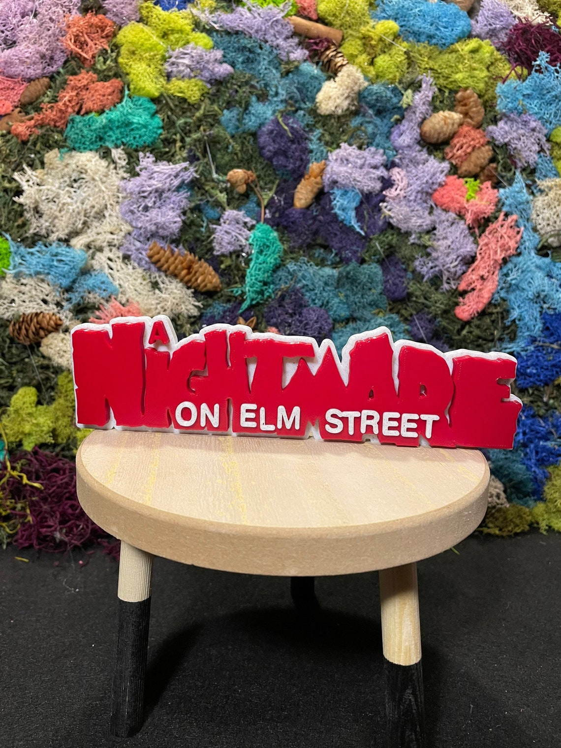 Nightmare on Elm Street / Horror Logo / Bookcase Display / - Etsy