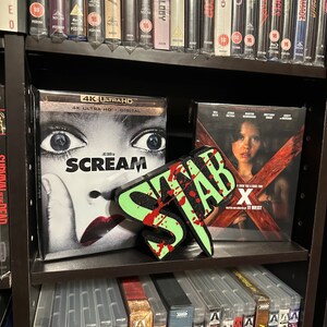 Bloody Stab Sign / Scream Logo / Bookcase Display / Shelf Display - Etsy