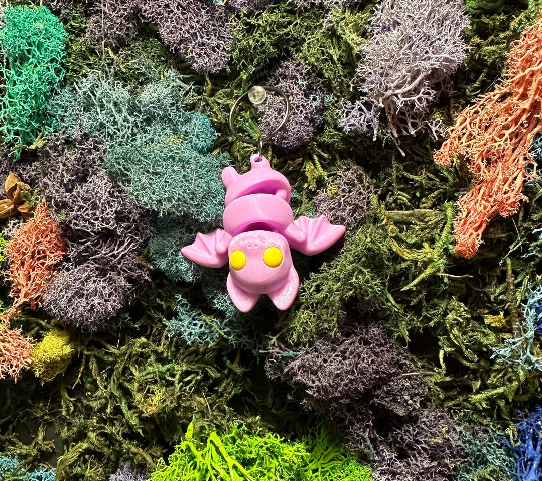 Chubby Bat / Kawaii Bat / Keychain - Etsy