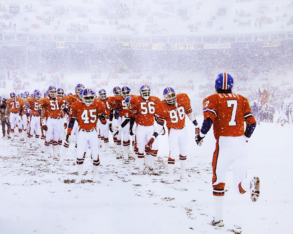 NFL Denver Broncos John Elway Player Intro in Snowstorm Color 8 X 10 ...