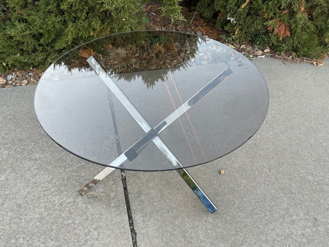 Mid Century Chrome Jacks Leg Base and Smoke Glass Round Table 1970's ...