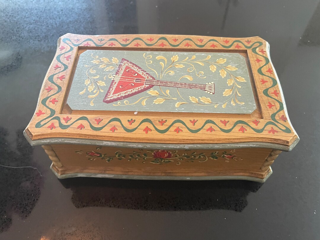 Mid Century Reuge Italian Hand Carved and Painted Mandolin - Etsy